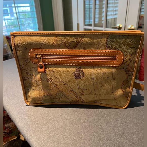 Allan Edward | Bags | New Allan Edward Map Crossbody Leather Bag | Poshmark
